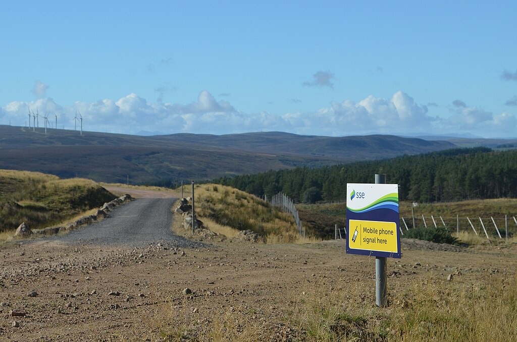 7 Signs You Should Not Drive Down a Remote Road - Bushcraft Base Camp