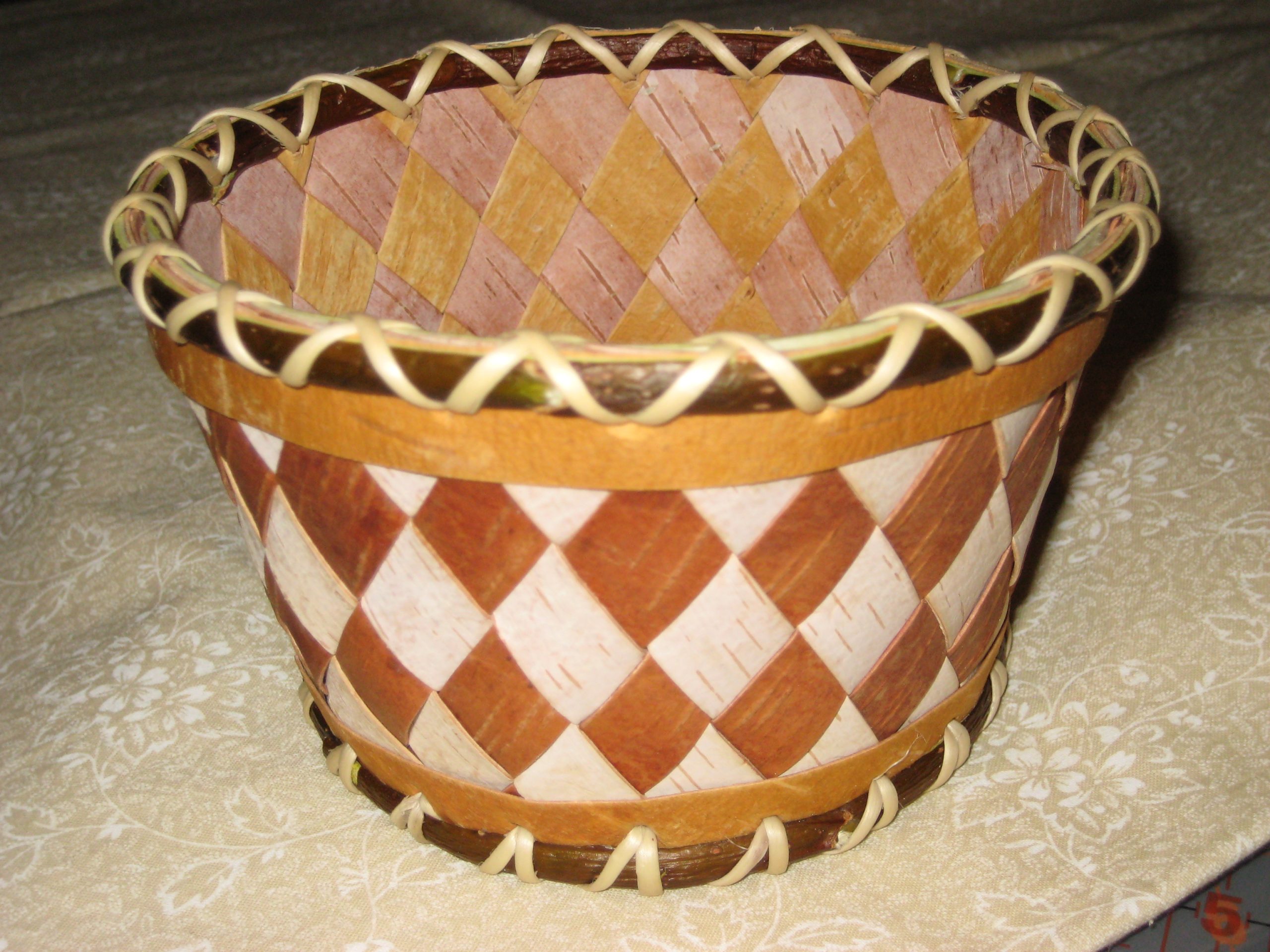 11 Bark-Based Containers You Can Make From Specific Trees - Bushcraft Base Camp