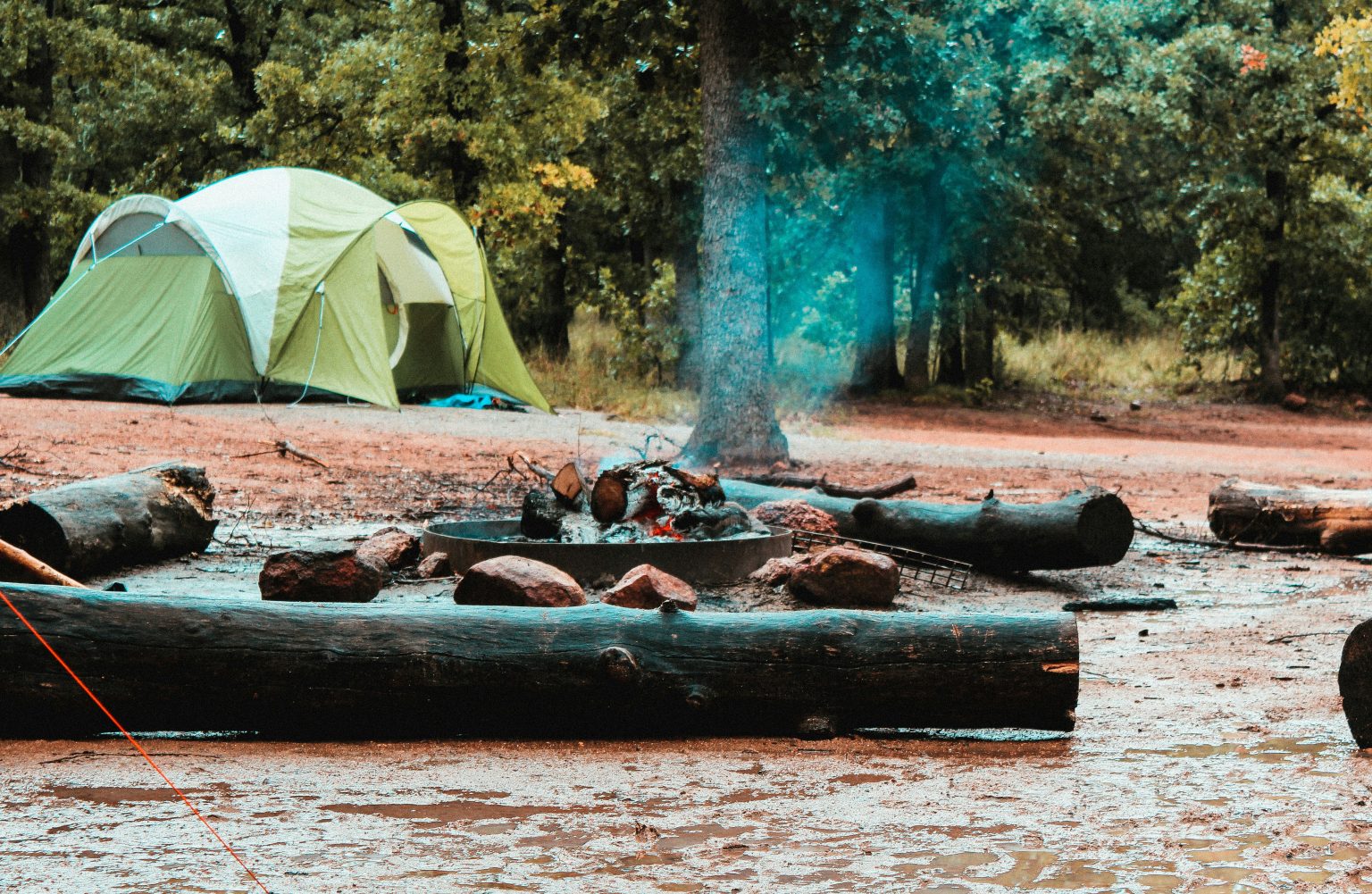 8 Signs You’re Camping in an Area That’s About to Be Hit by a Natural ...